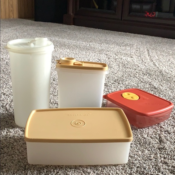 Tupperware | Dining | Vtg 4 Piece Tupperware With Matching Lids | Poshmark